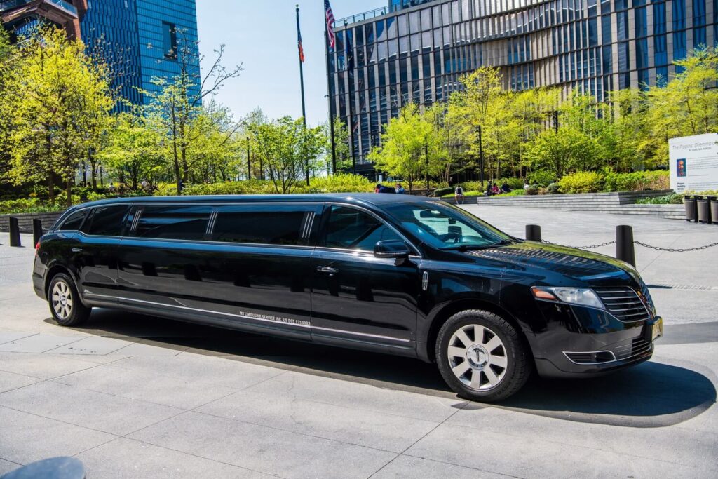 Limousine Service in Riyadh | VIP Transport Riyadh